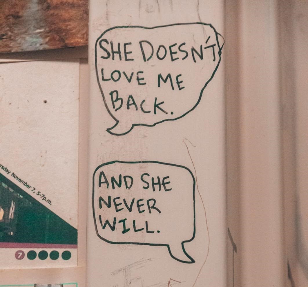 9 Signs Your Love Is Unrequited: How to Move on With Dignity